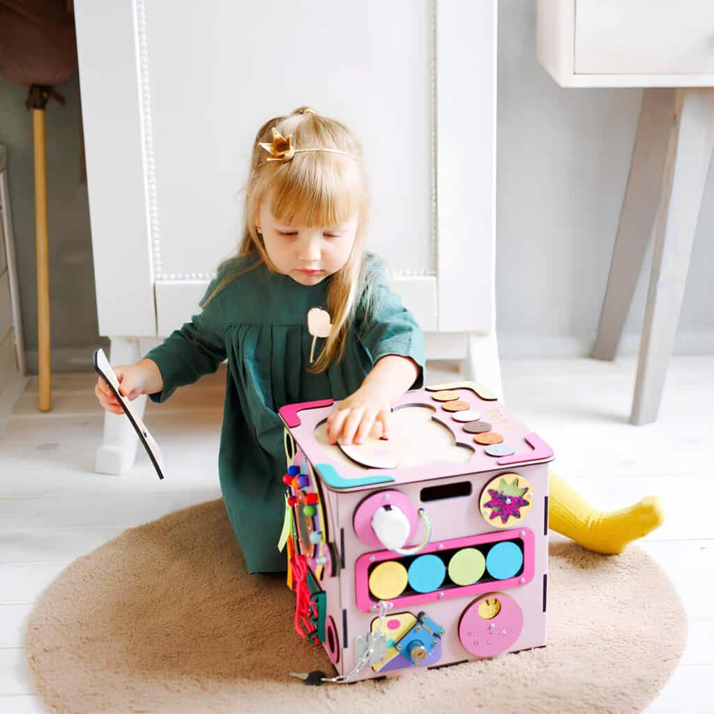 Busy House Zoo (illuminated) - BusyTopia.pt