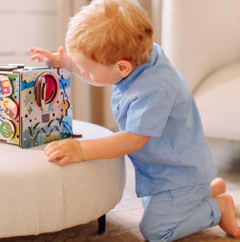 Montessori Activity Box Sunny (lighted)